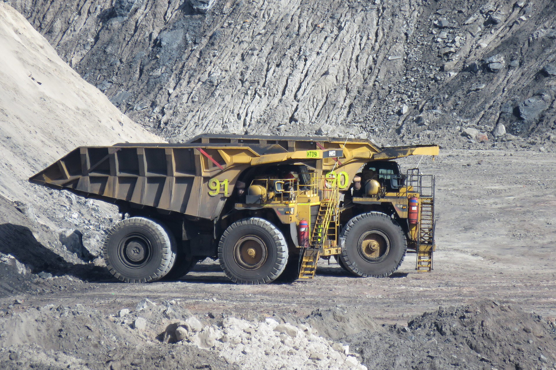 Algorithmus statt Pickel: KI spürt kritische Mineralien auf